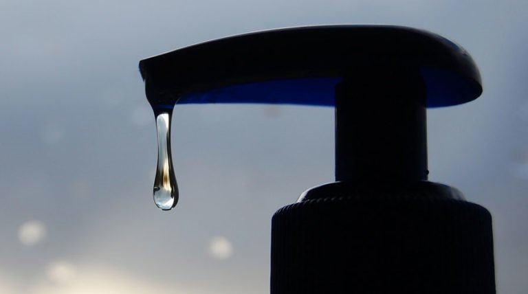 Soaps You Should Never Use - But 75% Of Households Do - HoneyColony